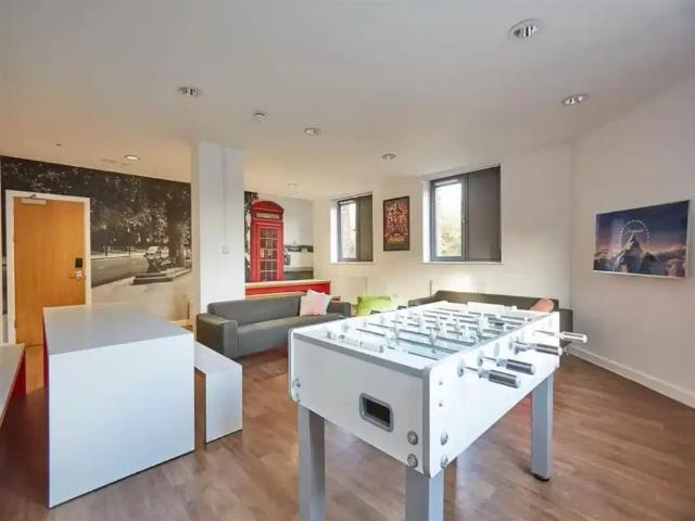 Superior Studio