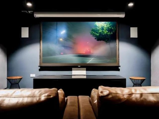 Superior Studio