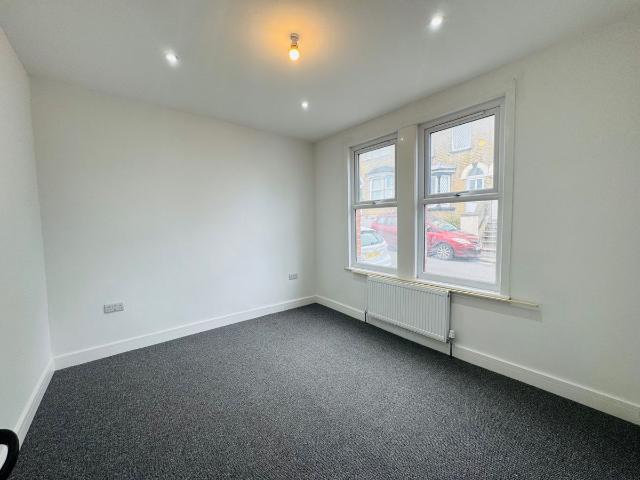Supported Living Suitable, Otway Street, Kent ME4, 4 bed terraced house to rent, £2,000 pcm | PrimeLocation
