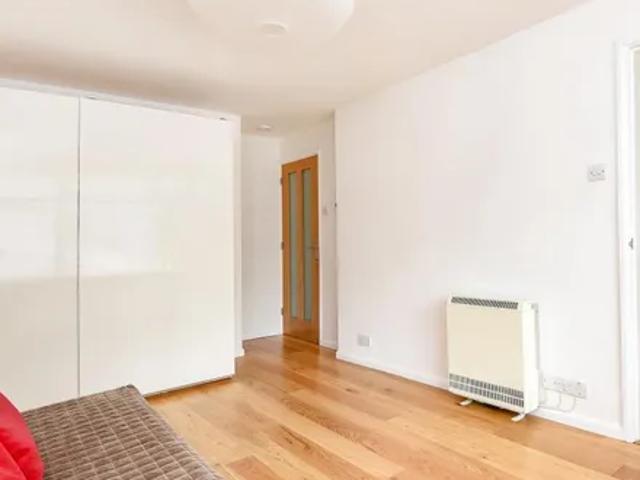 Surbiton Telephone Exchange, 5 Ewell Road, London, KT6 6AB, United Kingdom | 1 bed house for rent #166976965 | Rentberry