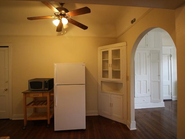 Sure Man, LLC 1 Bedroom Apartment for Rent at 834 Sherman Ave, Chicago, IL 60202 Evanston