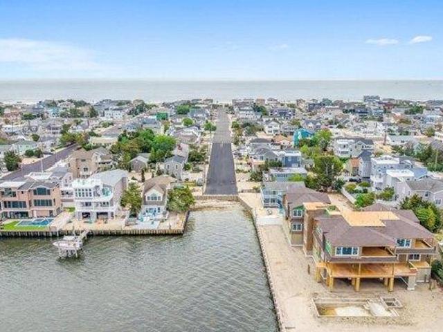 Surf City NJ 08008 104718919
