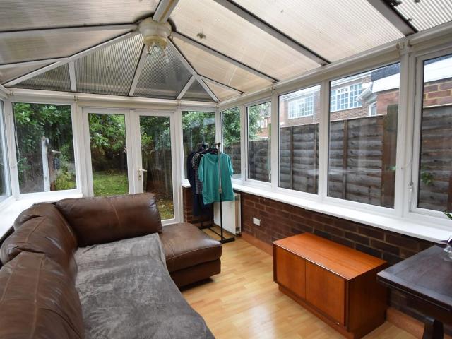 Surly Hall Walk, Windsor, Berkshire SL4, 1 bed flat to rent, £1,250 pcm | PrimeLocation