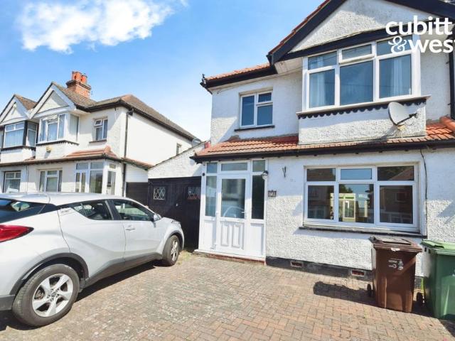 Surrey Grove Sutton SM1 3 bed semi detached house to rent £2,250 pcm £519 pw