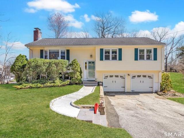 Surrey Dr, Shelton, Home For Sale