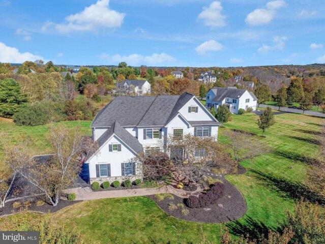 Surrey Ln, Lambertville, Home For Sale