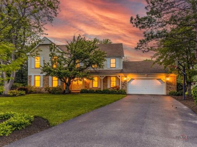 Surrey Ln, Lincolnshire, Home For Sale