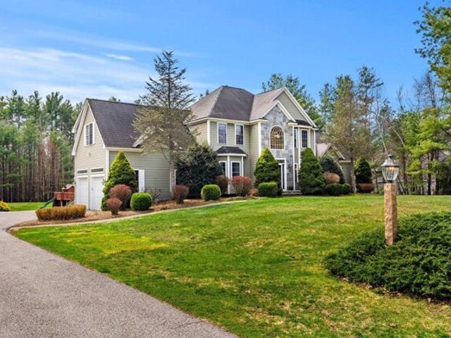 Surrey Ln, Salem, Home For Sale