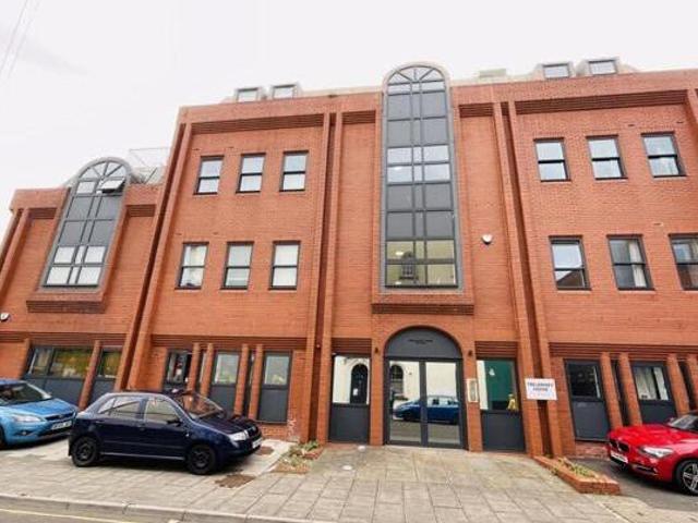 Surrey Street, Trelawny House Surrey Street, 1 Bedroom Flat