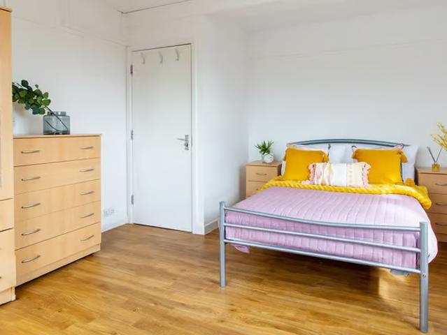 Surrey Quays Landale House, 101 Lower Road, London SE16, Studio to rent, £1,170 pcm | PrimeLocation