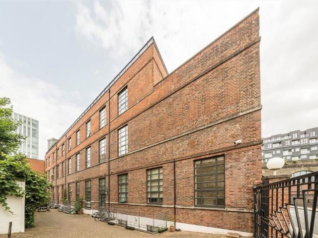 Surrey Row, Southwark SE1, 1 bed flat to rent, £2,500 pcm | PrimeLocation