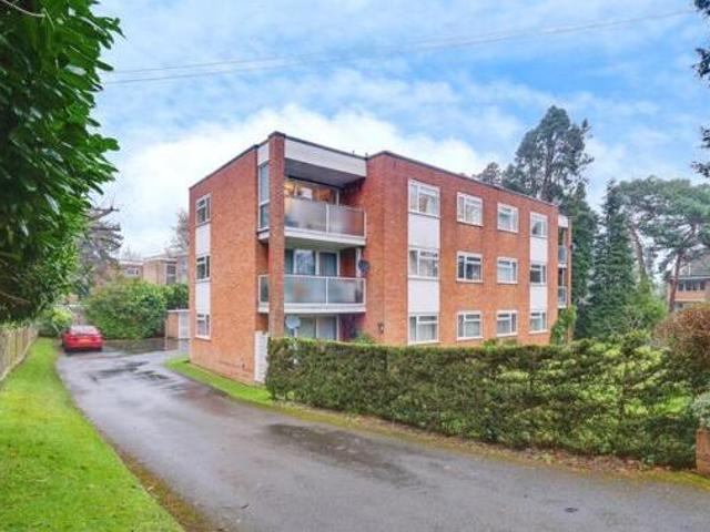 Surrey Road, Poole, 2 Bedroom Flat