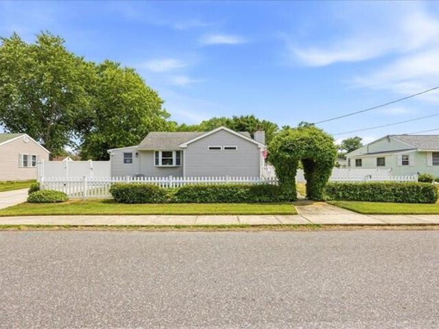 Susan Ln, Green Creek, Home For Sale