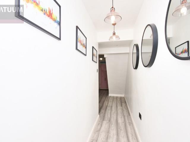 Susannah Street, Poplar, All Saint, Docklands, East London E14, 4 bed town house to rent, £3,700 pcm | PrimeLocation