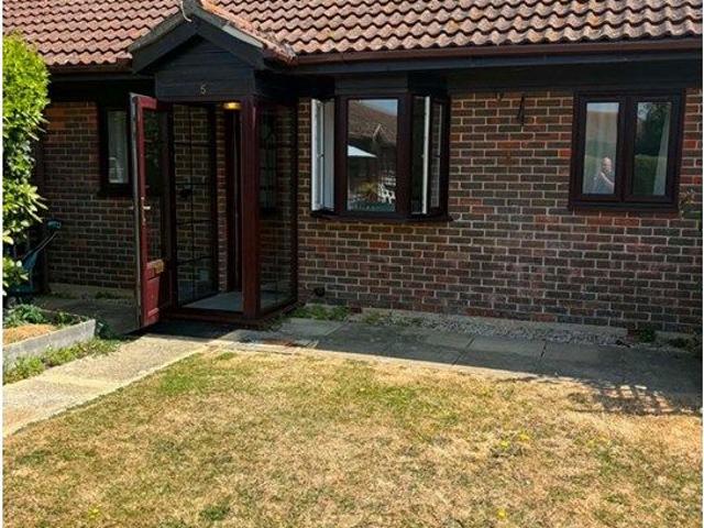 Sussex Court, Bognor Regis PO22, 1 bed bungalow to rent, £1,050 pcm | PrimeLocation