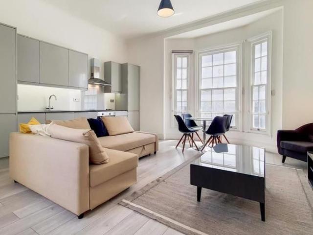 Sussex Gardens, W2, London