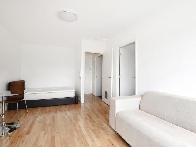 Sussex Gardens, Paddington, London W2, Studio to rent, £2,167 pcm | PrimeLocation