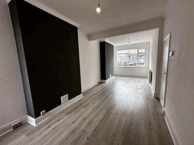 Sussex Street, Cleethorpes, DN35