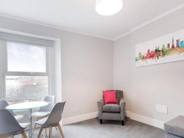 Sussex Place, Bristol, 2 Bedroom Flat