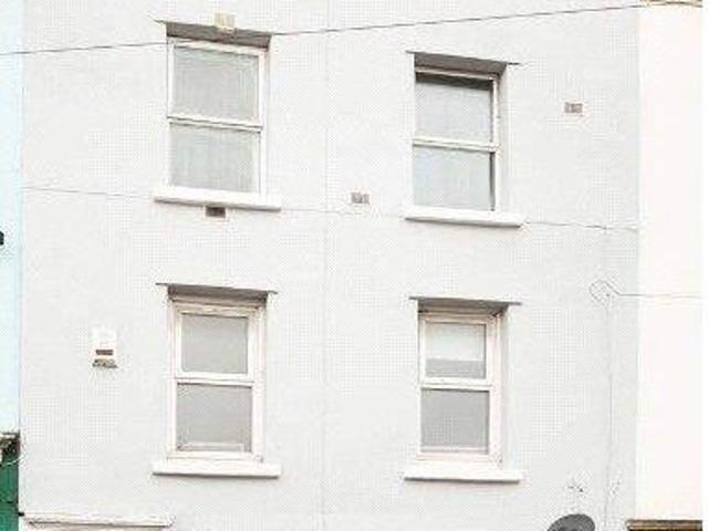 Sussex Place, Bristol BS2 2 bed flat to rent £1,950 pcm £450 pw