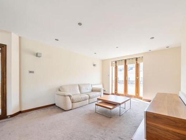 Sussex Place, London W, 1 Bedroom Flat