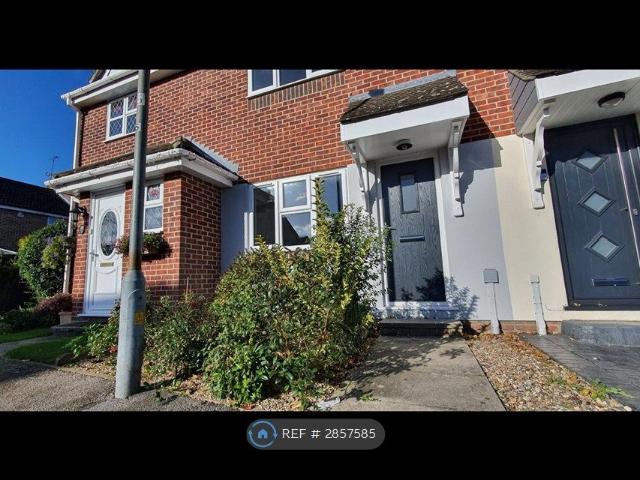 Sussex Way, Billericay CM12, 1 bed terraced house to rent, £1,195 pcm | PrimeLocation