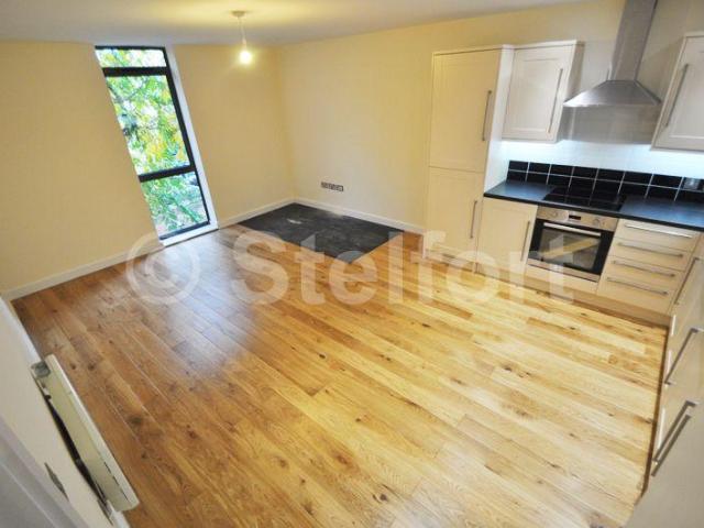 Sussex Way, London, N7 2 bed apartment to rent £2,450 pcm £565 pw