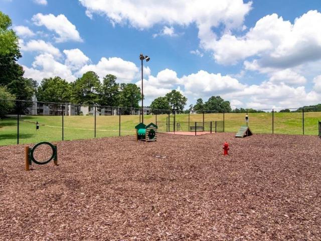 Sutter Lake Apartments 1 Bedroom Apartment for Rent at 8104 Webb Rd, Riverdale, GA 30274