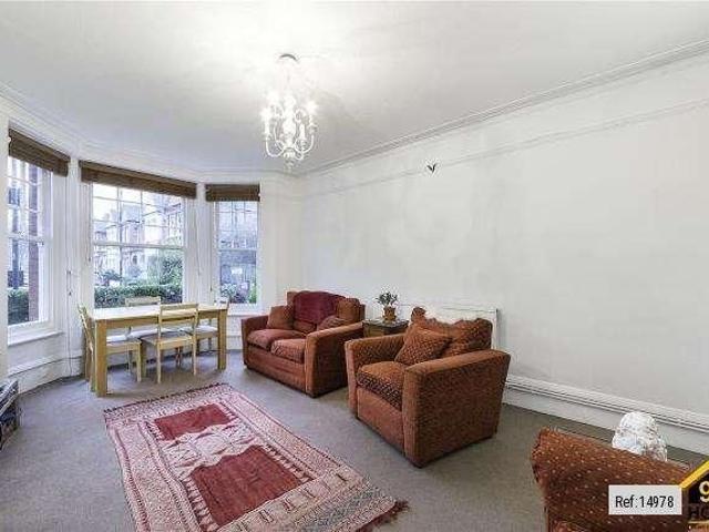 Sutton Court, London, Greater, W4