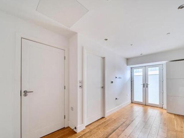Sutton Court Road, Sutton, 1 Bedroom Apartment