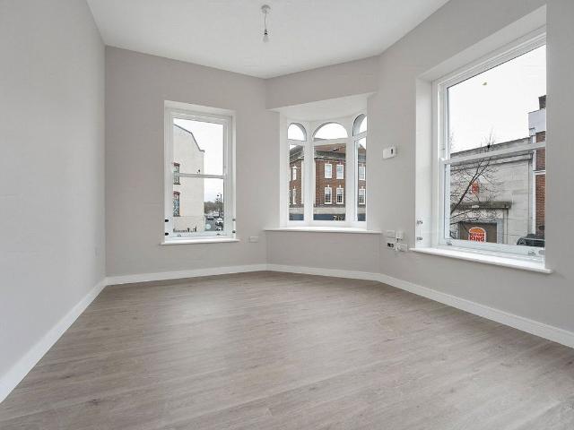 Sutton Court Road, Sutton SM1, 1 bed flat to rent, £1,650 pcm | PrimeLocation