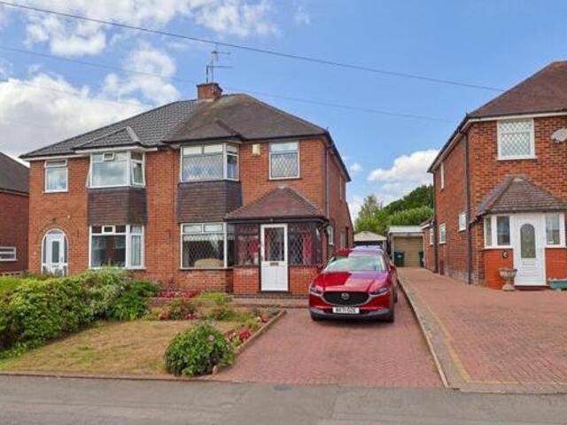 Sutton Avenue, Eastern Green, 3 Bedroom Semi detached