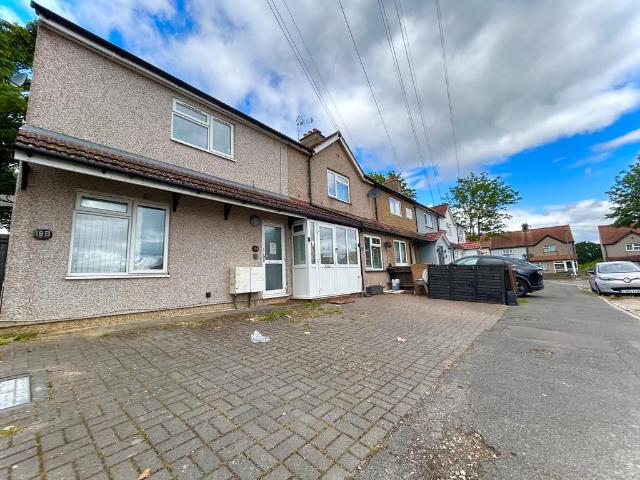 Sutton SM1 Studio to rent £1,075 pcm £248 pw