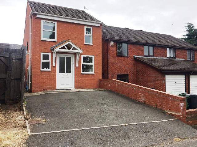 Sutton Street, Stourbridge DY8, 2 bed property to rent, £925 pcm | PrimeLocation