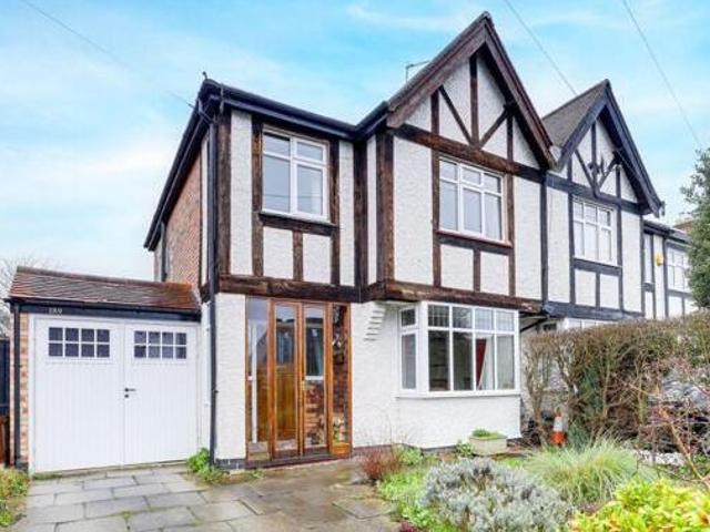 Sutton Passeys Crescent, Nottingham, 3 Bedroom Semi detached