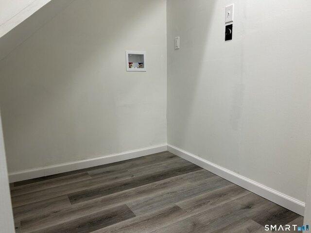 Sutton Pl Unit,bloomfield, Home For Sale