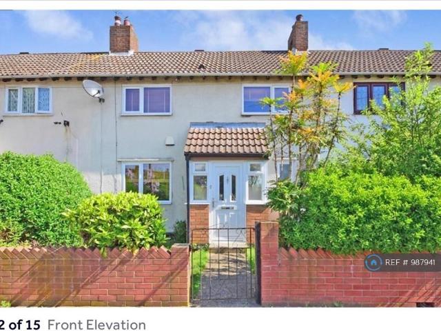 Sutton Road, Barking, IG11 2 bed terraced house to rent £1,850 pcm £427 pw
