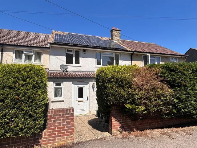 Sutton Road, Headington, Oxford. 3 bed terraced house to rent £1,900 pcm £438 pw