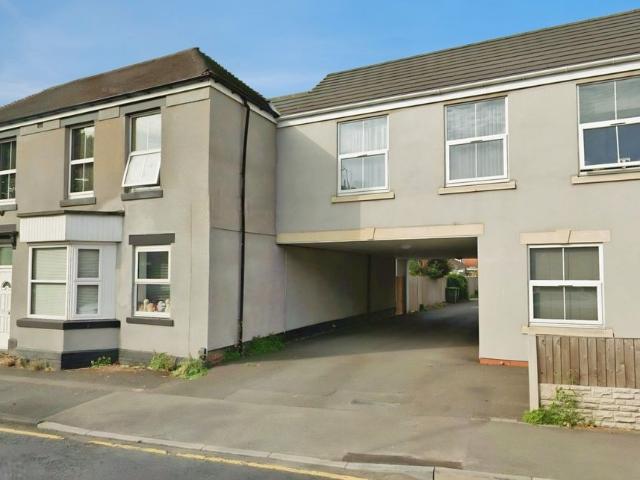 Sutton Road, Kidderminster DY11, 1 bed flat to rent, £700 pcm | PrimeLocation