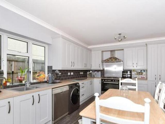 Sutton Road, Maidstone, 4 Bedroom Chalet