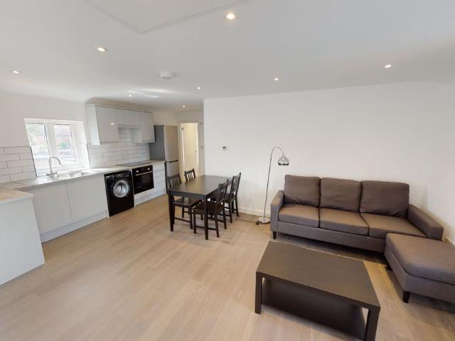 Sutton Road, Marston OX3, 1 bed flat to rent, £1,650 pcm | PrimeLocation