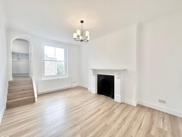 Sutherland Avenue W9, 2 bed flat to rent, £2,900 pcm | PrimeLocation