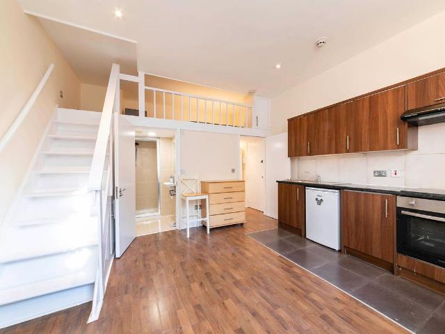 Sutherland Avenue, Maida Vale W9, Studio to rent, £1,800 pcm | PrimeLocation