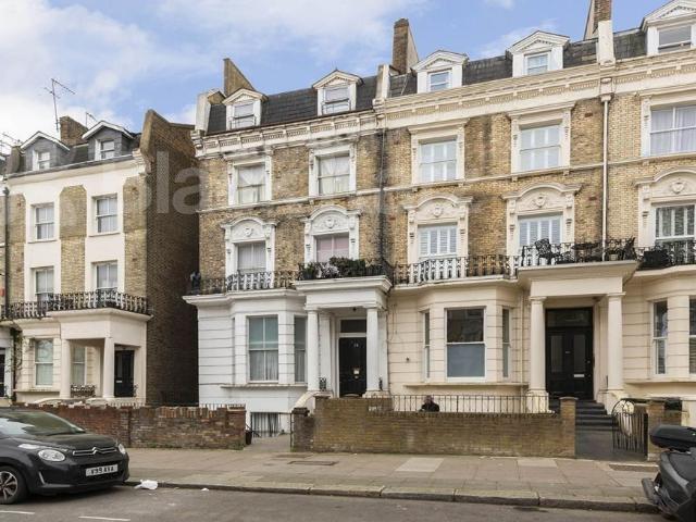 Sutherland Avenue, Maida Vale W9, 2 bed flat to rent, £2,708 pcm | PrimeLocation