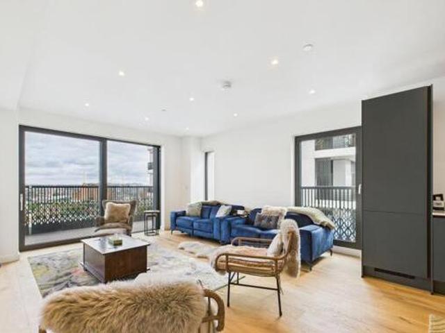 Sutherland Apartments, Alba Square, 3 Bedroom Apartment