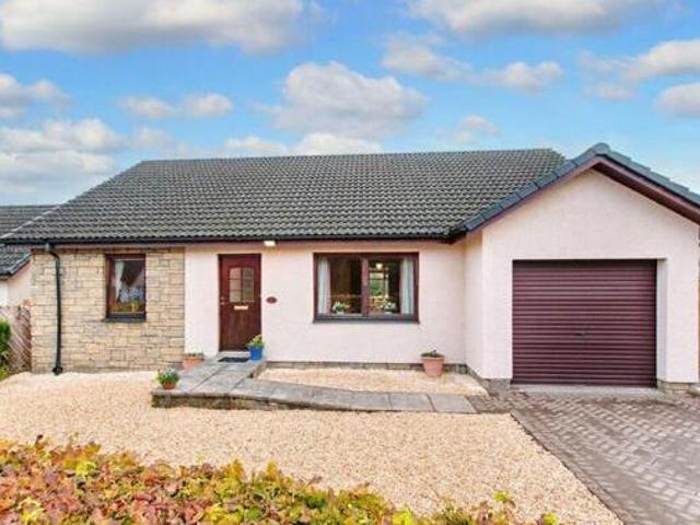Sutherland Crescent, Abernethy, 3 Bedroom Detached