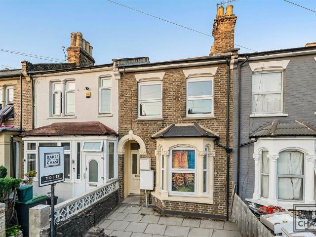 Sutherland Road, Tottenham, London N17, 1 bed flat to rent, £1,350 pcm | PrimeLocation