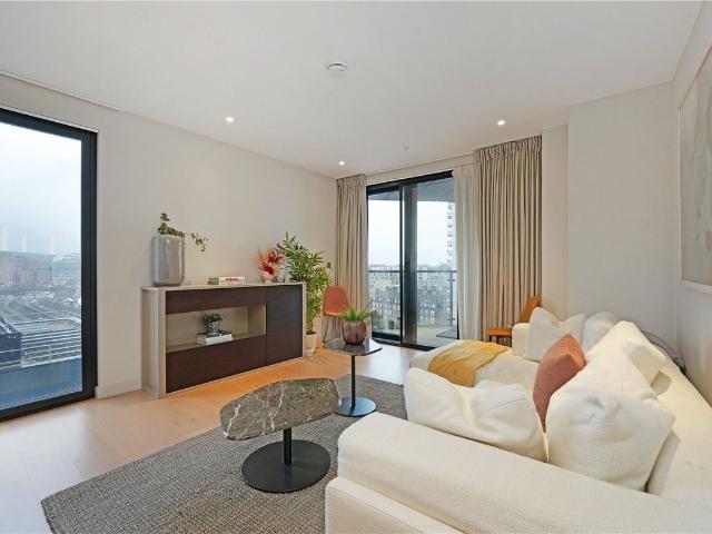 Sutherland Street, London SW1V, 2 bed flat to rent, £3,792 pcm | PrimeLocation