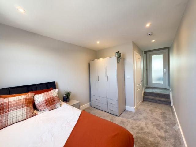 SW19 Prime Studio Near Colliers Wood Station
