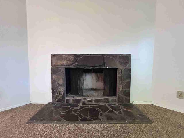 SW19th 2 Bedroom Apartment for Rent at 8040 Sw 19th Ave, Portland, OR 97219 Hillsdale